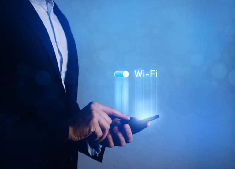 The Top 5 Mobile Device Attacks to be aware of | Tech-Ed | Simpl.